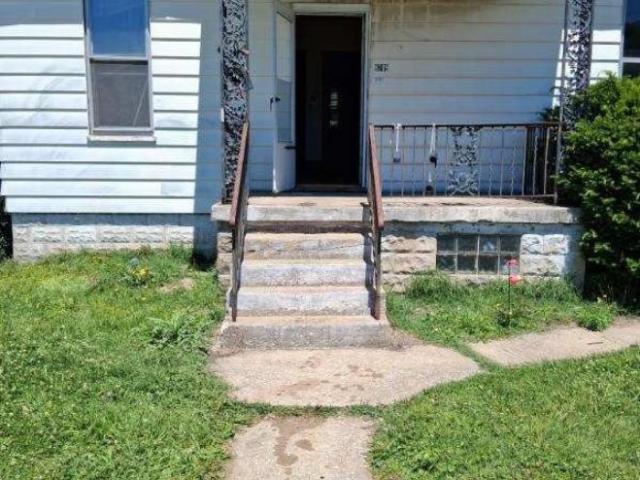 2 Br, 1 bath, Single Family 8709 State St