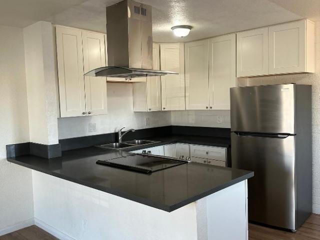 2 Br, 1 bath, Single Family 803 N Major Ave