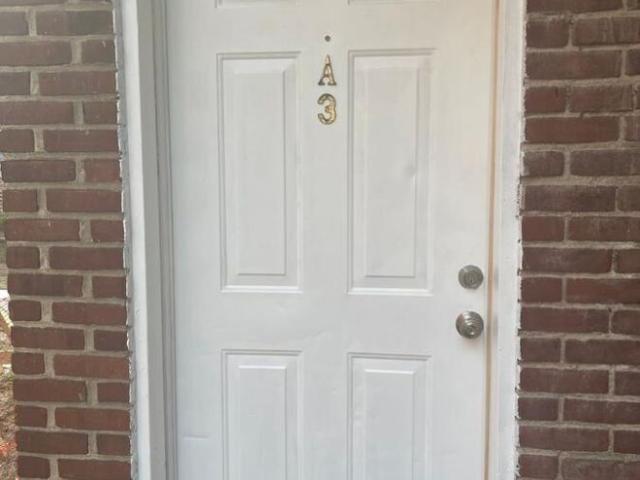 2 Br, 1 bath, Single Family 818 N West St