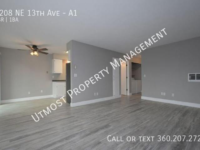 2 Br, 1 bath, Single Family 8208 NE 13th Ave