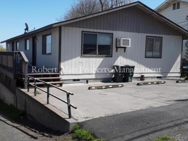 2 Br, 1 bath, Single Family 824 SW 7th