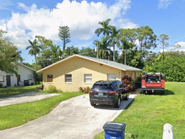 2 Br, 1 bath, Single Family 8257 Beacon Blvd