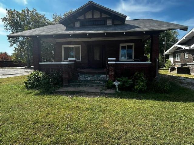 2 Br, 1 bath, Single Family 830 N Wood River Ave