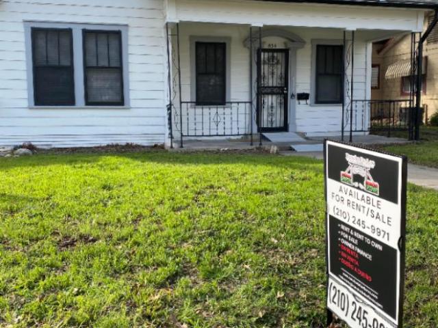 2 Br, 1 bath, Single Family 834 Cottonwood