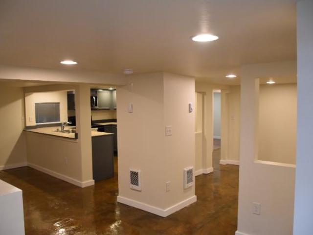 2 Br, 1 bath, Single Family 8360 Wabash Avenue South