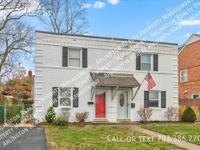 2 Br, 1 bath, Single Family 836 S Irving St