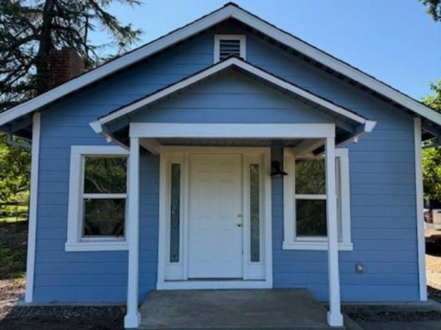 2 Br, 1 bath, Single Family 941 Liberty Ln