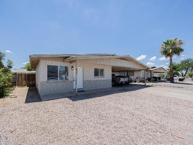 2 Br, 1 bath, Single Family 949 E Flint Street