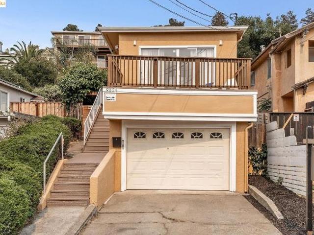 2 Br, 1 bath, Single Family 9834 Lawlor St
