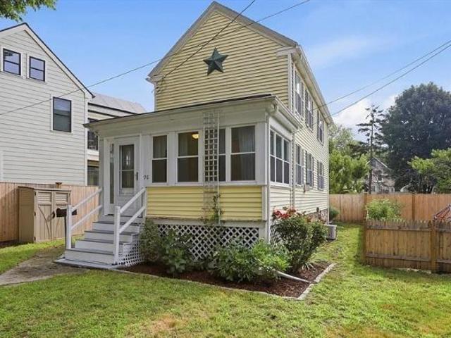 2 Br, 1 bath, Single Family 98 Grove St