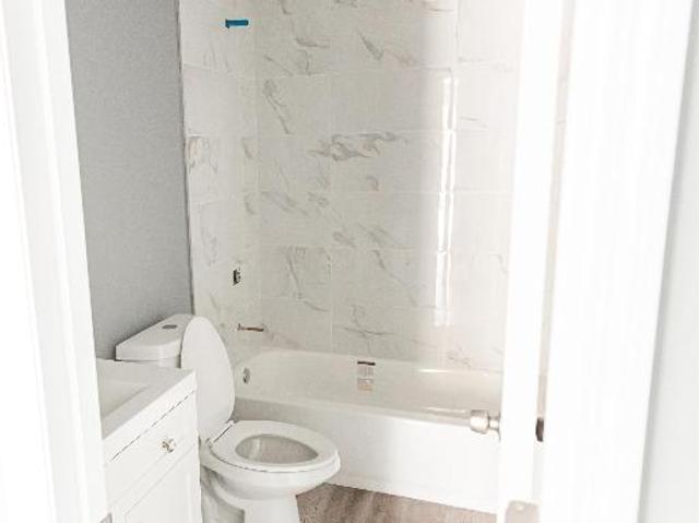 2 Br, 1 bath, Single Family 901 West 36th Street