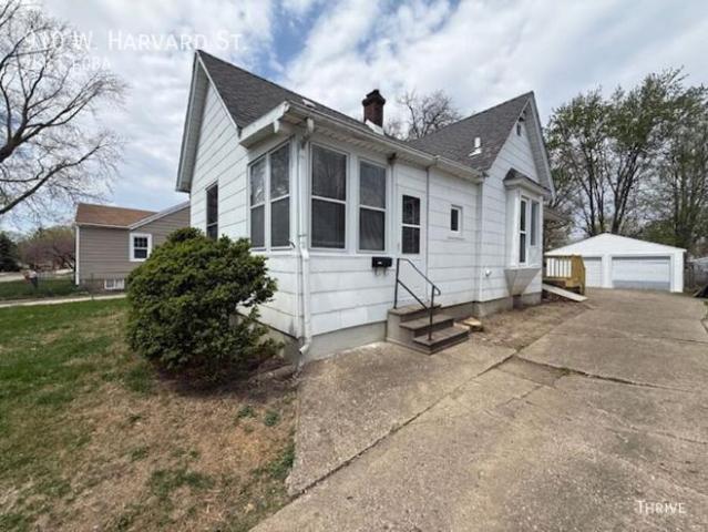 2 Br, 1 bath, Single Family 910 W Harvard St