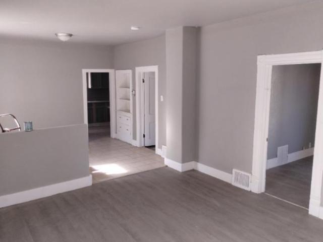 2 Br, 1 bath, Single Family 919 Cartert Ave
