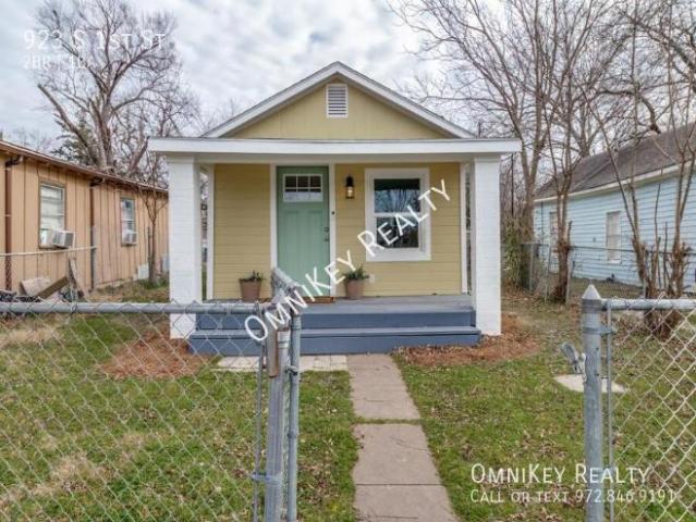 2 Br, 1 bath, Single Family 923 S 1st St