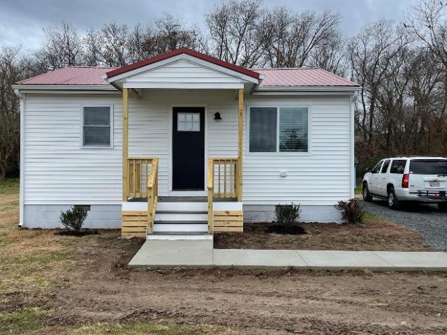 2 Br, 1 bath, Single Family 9225 Seahawk Rd