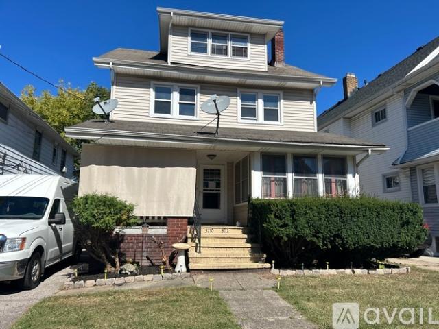 2 BR, 1 BA Apartment Cecilia Ave, Unit Down, Cleveland, OH 44109