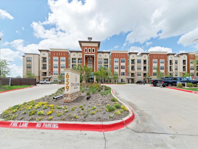 2 BR, 1 BA Apartment e107 Junction Dr, Allen, TX 75013