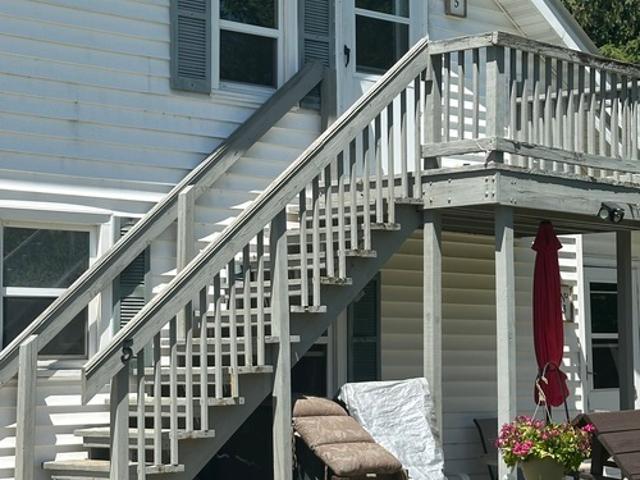 2 BR, 1 BA Apartment E 2361 Crystal Road, Unit 5, Waupaca, WI 54981