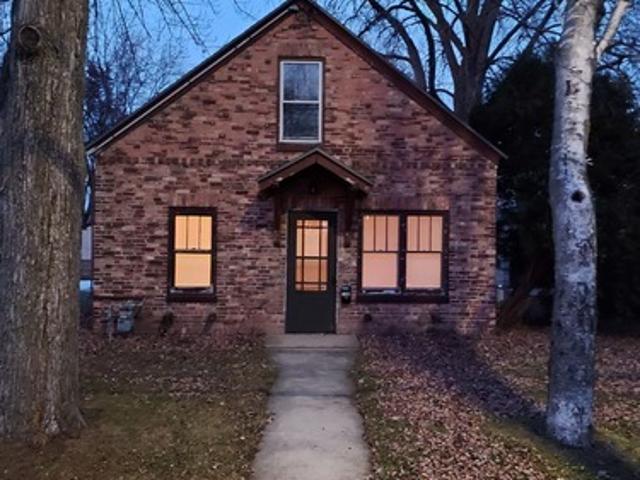 2 BR, 1 BA Apartment Jefferson St, Unit 720, Menasha, WI 54952