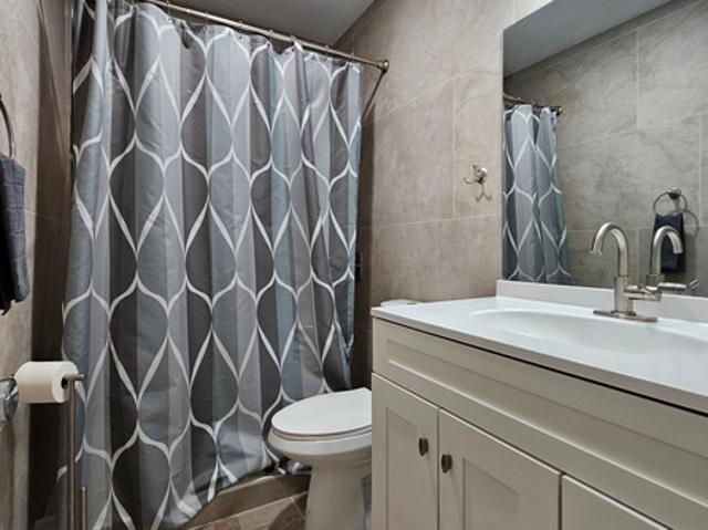 2 BR, 1 BA Apartment Pembroke Rd, Unit 1, Miramar, FL 33023