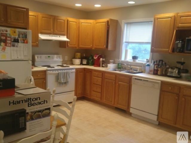 2 BR, 1 BA Apartment Race St, Unit 502, Chittenango, NY 13037