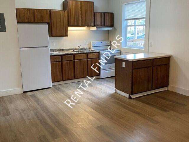 2 BR, 1 BA Apartment S7559 US 12, North Freedom, WI 53951