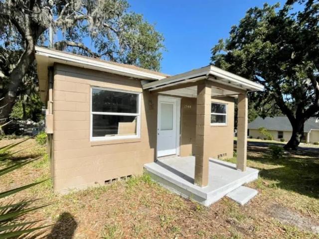 2 BR, 1 BA Apartment Undisclosed Address, Lakeland, FL 33805