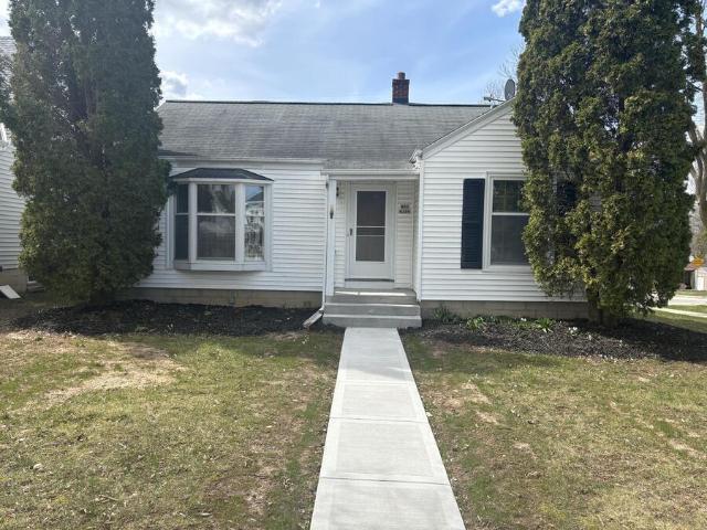 2 BR, 1 BA Apartment W63N399 Hillcrest Ave, Cedarburg, WI 53012