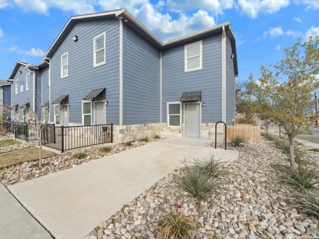 2 BR, 1 BA Apartment 143 Lucas Street, San Antonio, TX 78209