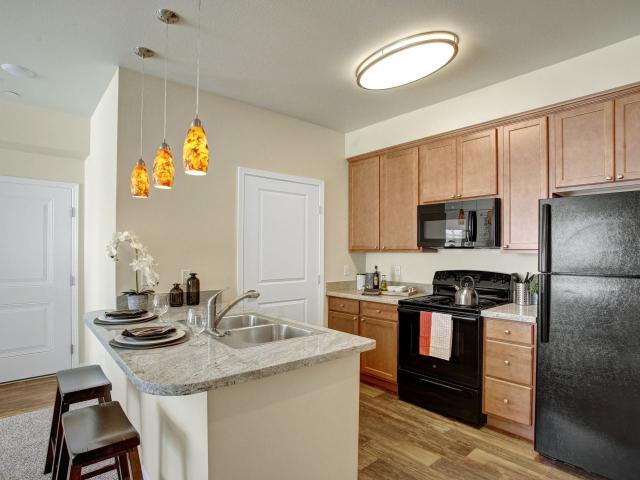 2 BR, 1 BA Apartment 1401 E Nelson Rd Unit D201, Moses Lake, WA 98837