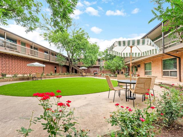 2 BR, 1 BA Apartment 1401 Enfield Road Unit LOR 207, Austin, TX 78703