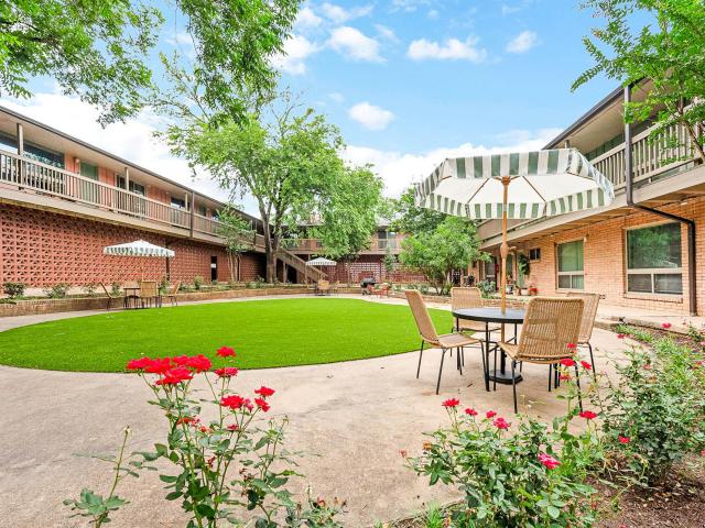 2 BR, 1 BA Apartment 1401 Enfield Road Unit LOR 211, Austin, TX 78703