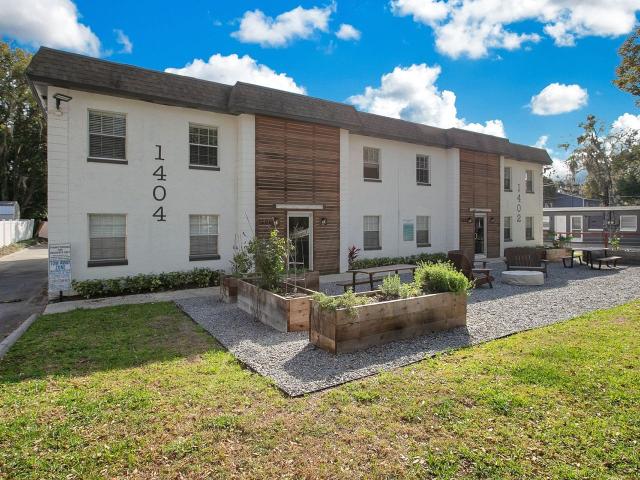 2 BR, 1 BA Apartment 1402 East Gore Street Unit 1404 #8, Orlando, FL 32806