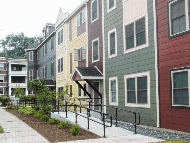 2 BR, 1 BA Apartment 140 Bradford St Pittsfield, MA 01201
