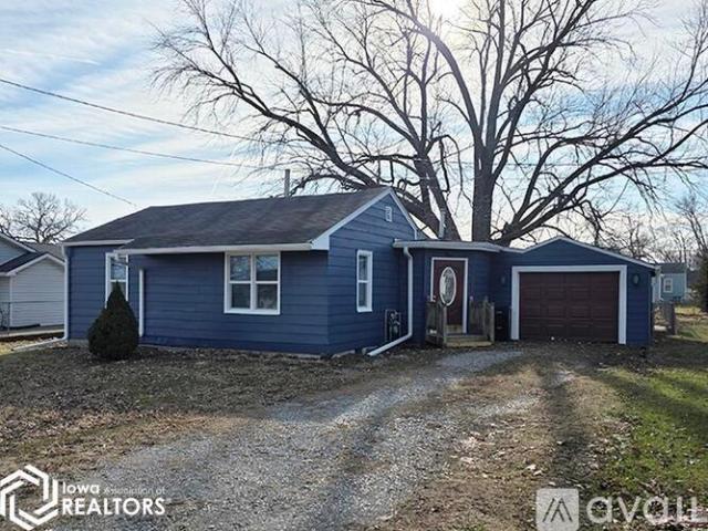 2 BR, 1 BA Apartment 1410 Swanson Ave, Ottumwa, IA 52501