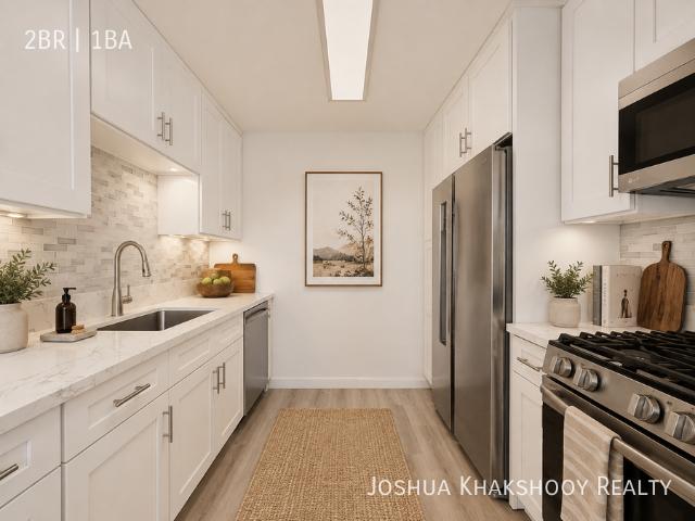2 BR, 1 BA Apartment 1413 18th St, Santa Monica, CA 90404