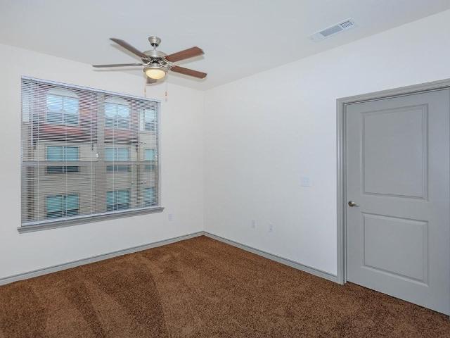 2 BR, 1 BA Apartment 1414 Belleview Street, Dallas, TX 75215