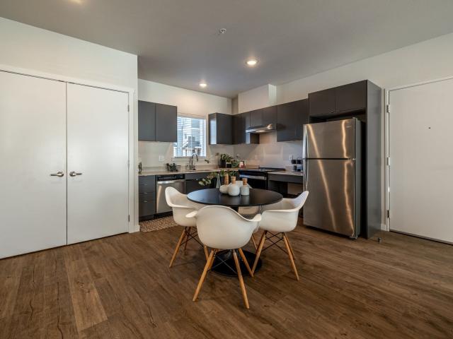 2 BR, 1 BA Apartment 1415 Maple Street Unit B214, Wenatchee, WA 98801