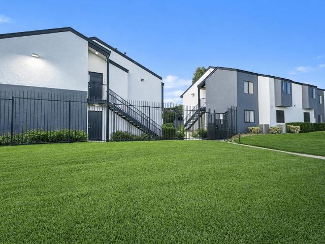2 BR, 1 BA Apartment 1422 9th Street Unit 152, San Bernardino, CA 92410