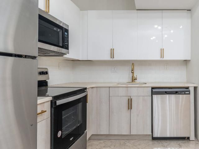 2 BR, 1 BA Apartment 1424 Girard Ave Philadelphia, PA 19130