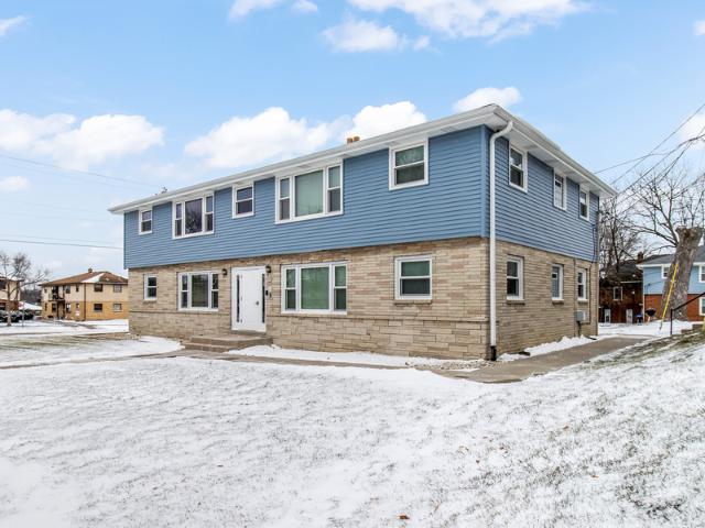 2 BR, 1 BA Apartment 147 S Grand Ave, Waukesha, WI 53186