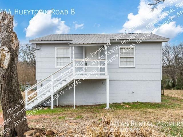 2 BR, 1 BA Apartment 1444 Hueytown Road B, Hueytown, AL 35023