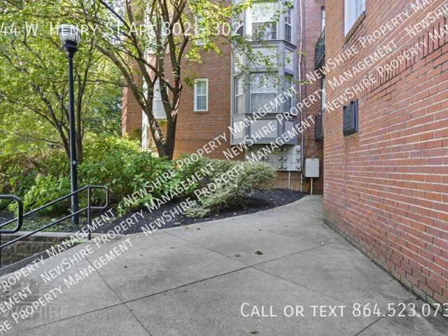 2 BR, 1 BA Apartment 144 W. Henry St Apt 302, Spartanburg, SC 29306