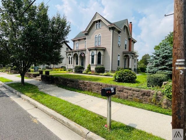 2 BR, 1 BA Apartment 146 S Main St, Unit 2, Elmer, NJ 08318