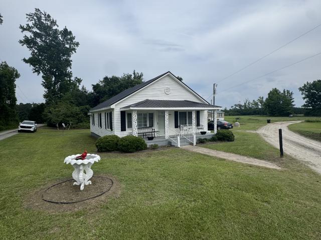 2 BR, 1 BA Apartment 1495 Eli Bowen Rd, Williamston, NC 27892