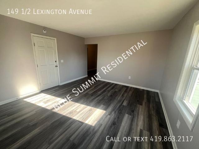 2 BR, 1 BA Apartment 149 1/2 Lexington Avenue, Mansfield, OH 44907