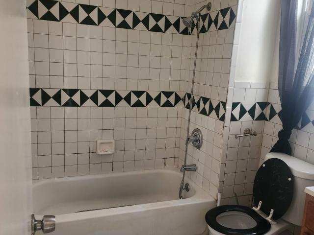 2 BR, 1 BA Apartment 149 W 5th St, Mount Vernon, NY 10550