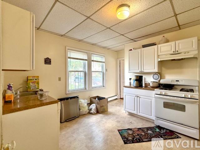 2 BR, 1 BA Apartment 14 Craigie St, Unit 2A, Somerville, MA 02143