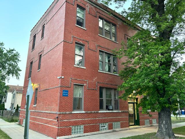 2 BR, 1 BA Apartment 1500 S 48th Court Apt, Cicero, IL 60804
