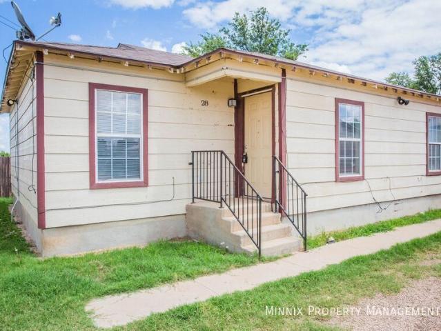 2 BR, 1 BA Apartment 1510 S. 9th St Slaton, TX 79364